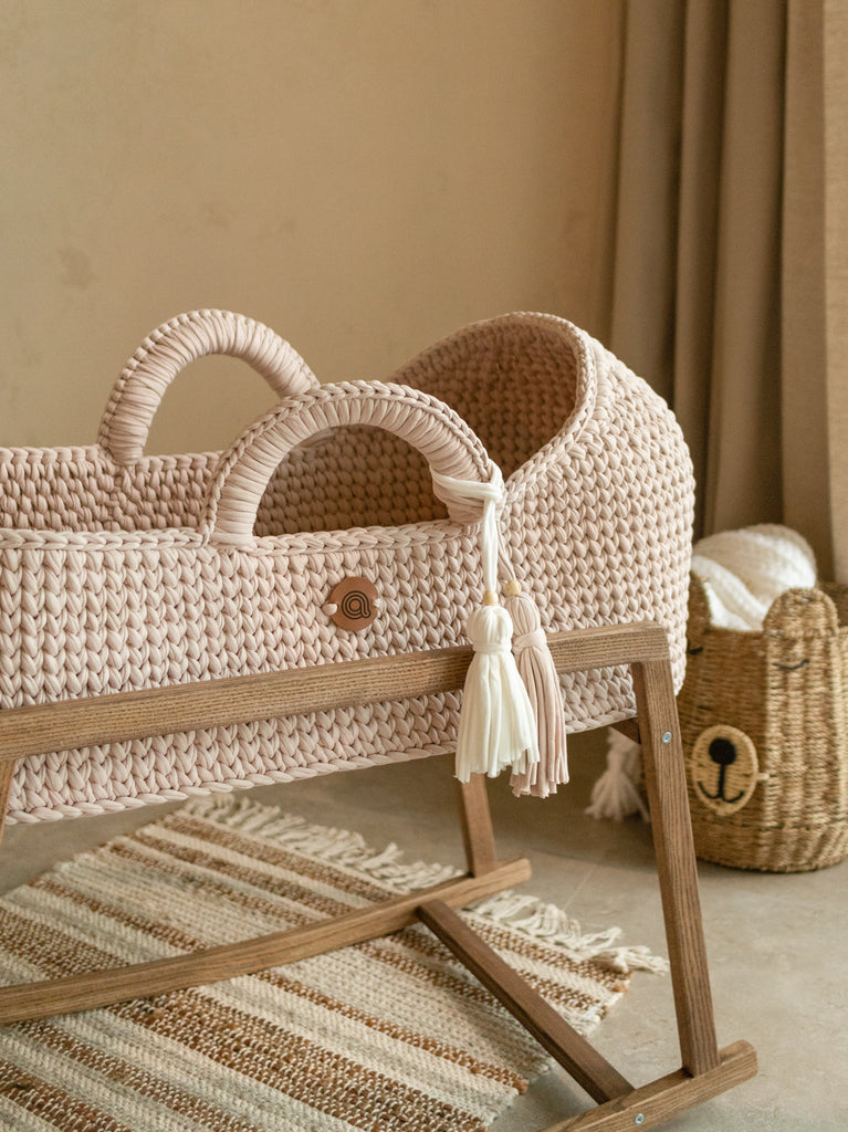 Handmade Moses Baskets & Baby Bassinets | Anzy Home